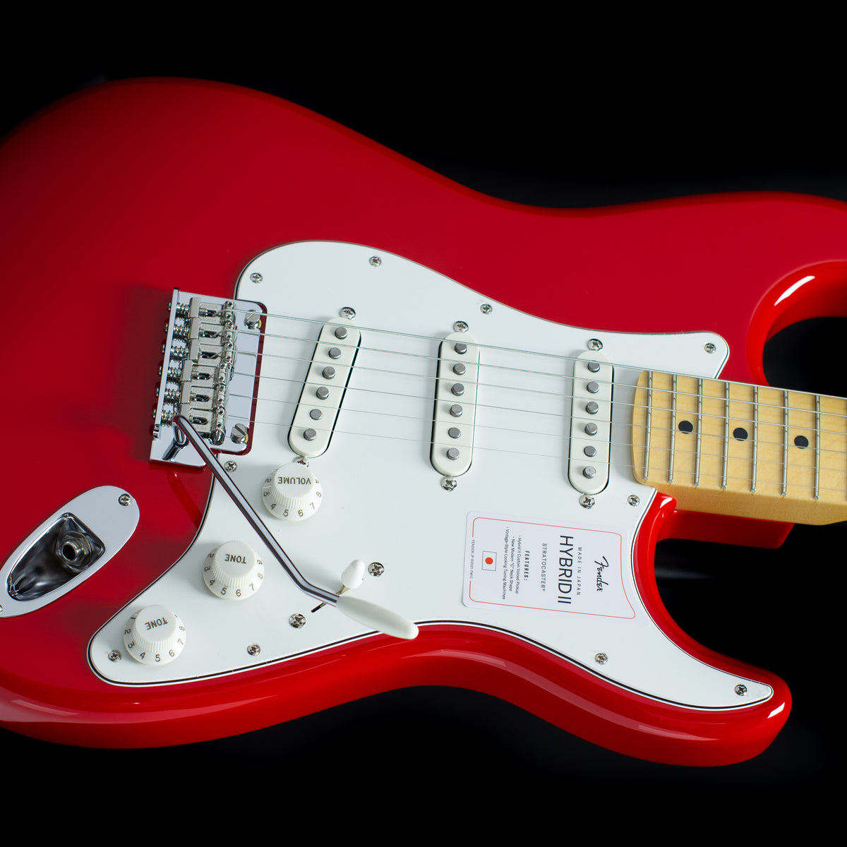 Fender Japanese Hybrid II Strat MN Moderna Red – SoundUnlimited